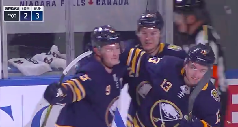 Hockey30 | Vidéo: Une séquence de MALADE MENTAL....