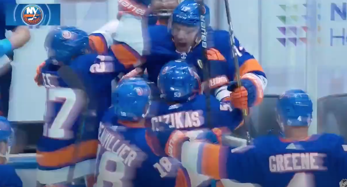 Hockey30 | Vidéo: Le NASTY MOVE de Mathew Barzal, va-t-il REJETER l ...