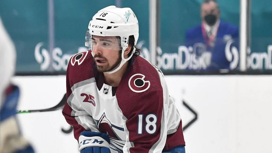 Hockey30 | Alex Newhook à Montréal! Comme prévu BABY!