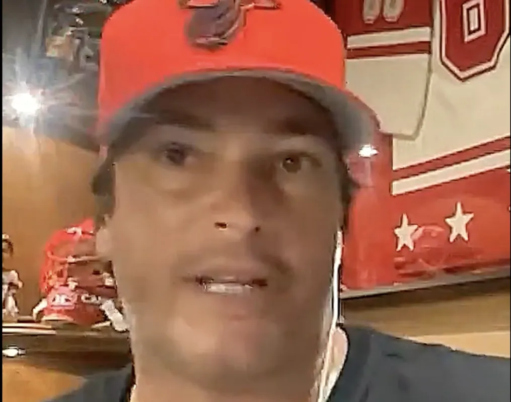 Hockey30 | Histoire de poudré: José Théodore réplique au Bye Bye